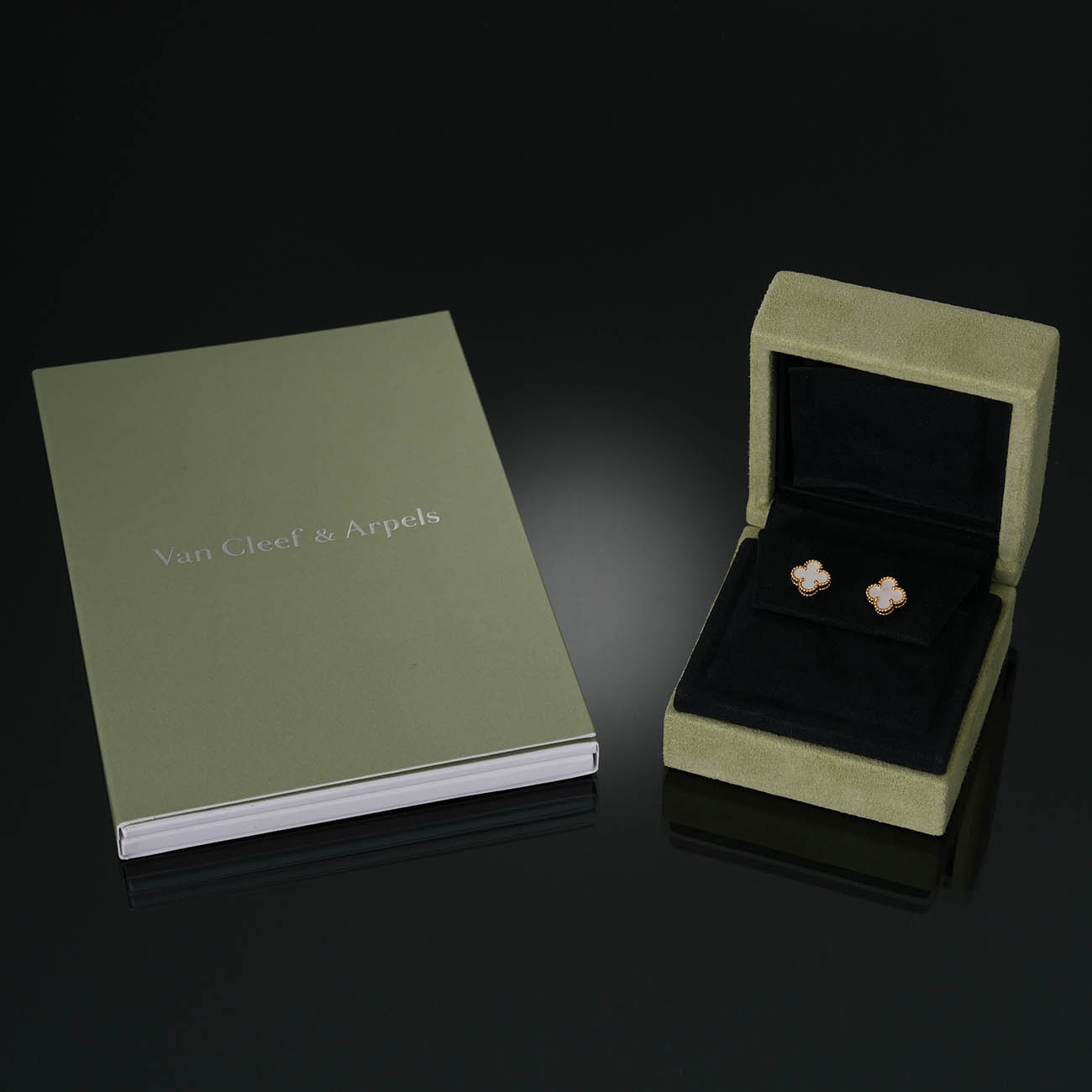 Van Cleef & Arpels(USED)반클리프앤아펠 스위트 알함브라 이어링 | 캉카스백화점